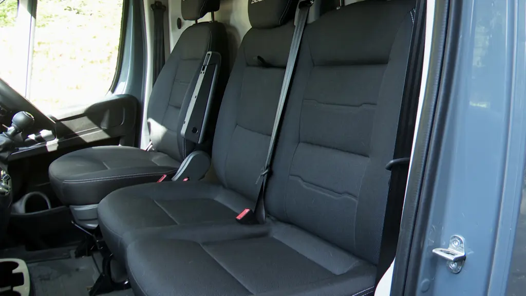 Fiat Ducato Panel Van 35 L2 Diesel 2.2 Multijet 140 H2 Van Auto Van ...