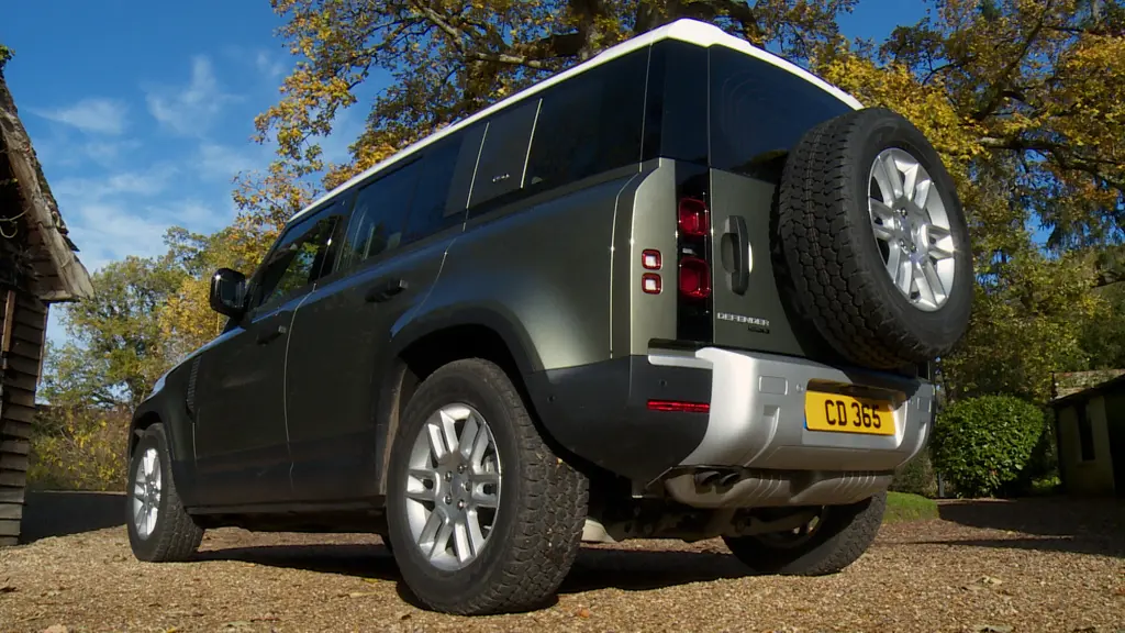 Land Rover Defender SUV 2.0 P300 X-Dynamic SE 90 3dr Auto Car Leasing ...